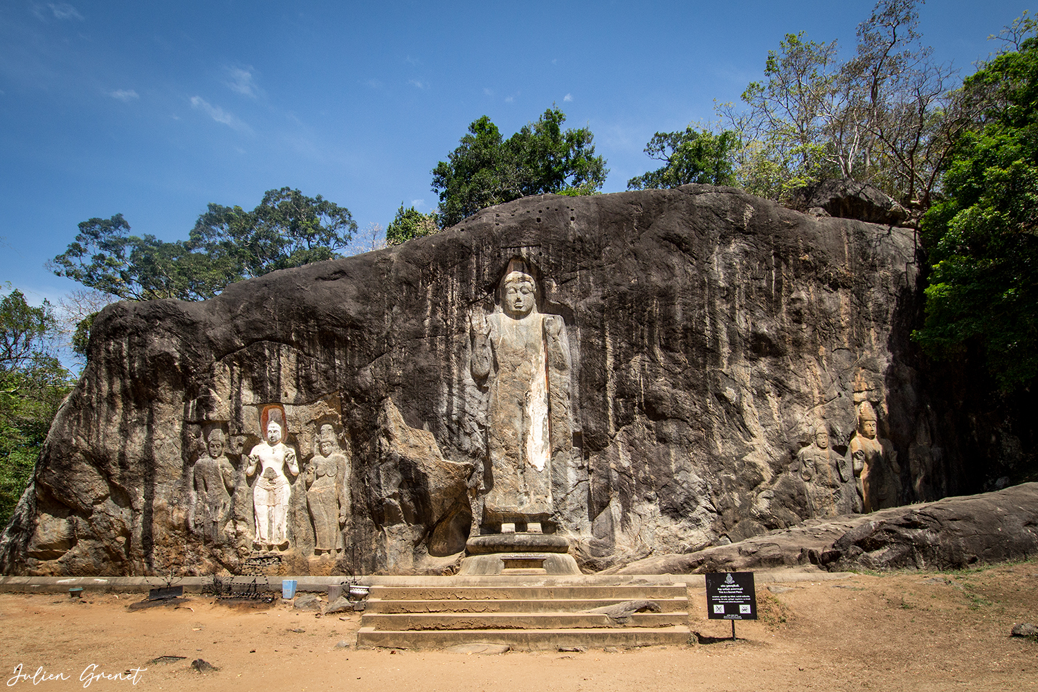 Buduruwagala : Le Bouddha géant - Voyage Lanka