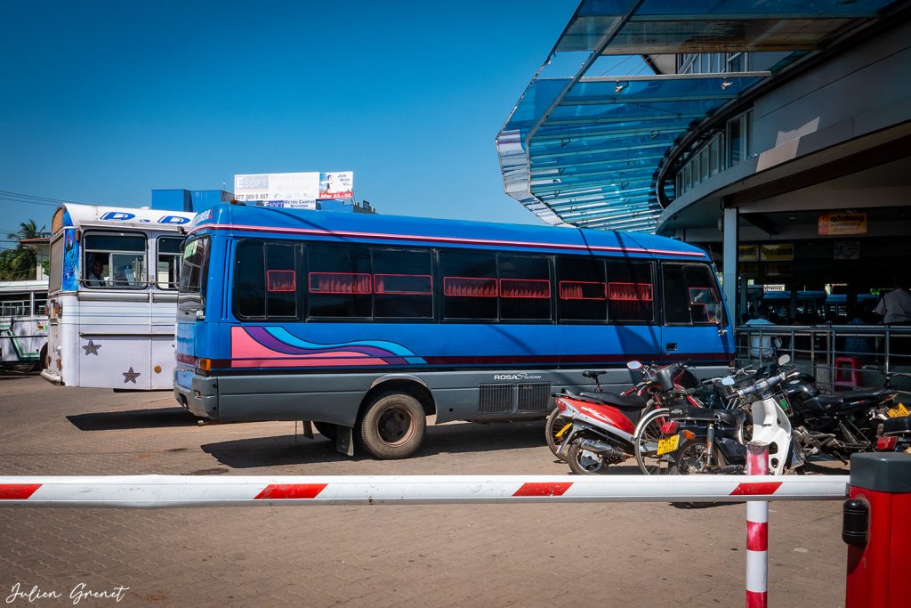 Tout savoir pour prendre le bus au Sri Lanka - Voyage Lanka