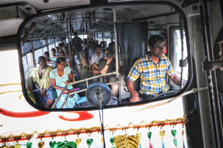 Tout savoir pour prendre le bus au Sri Lanka - Voyage Lanka