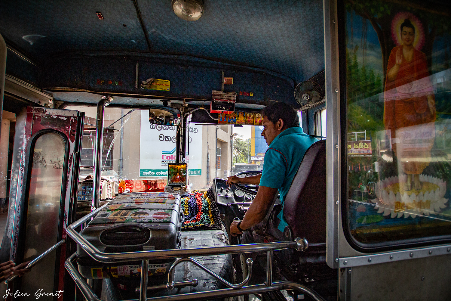 Tout savoir pour prendre le bus au Sri Lanka - Voyage Lanka